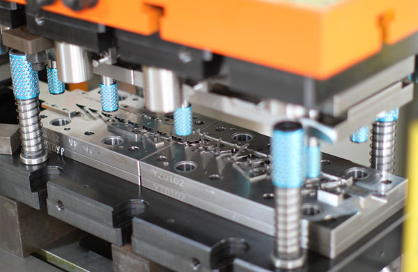 Common Problems and Causes in Tungsten Carbide Pressing - Yizemold